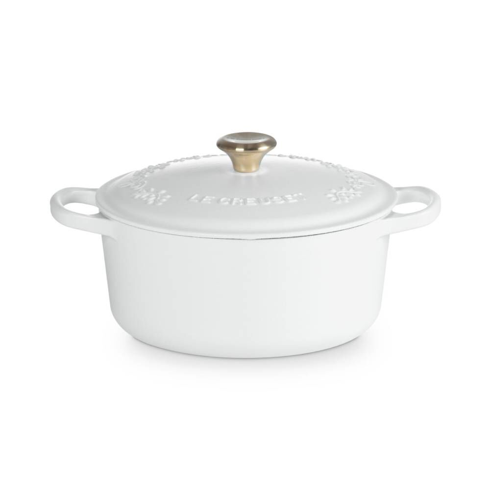 Eternity Lace Round Casserole 22cm Cotton (Light Gold Knob) 431 | Le ...