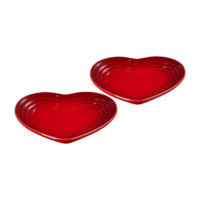 Set of 2 Small Heart Plates Cerise 060 | Le Creuset Hong Kong